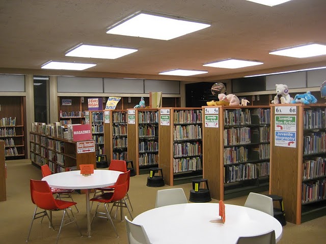 Library Tour: Pearl City Public Library - Hawaii Book BlogHawaii Book Blog