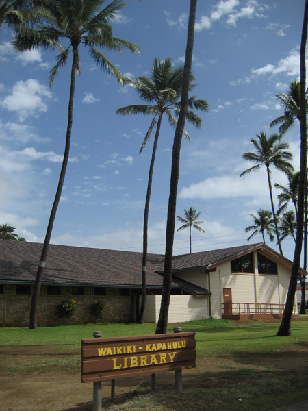 Library Tour: Waikiki-Kapahulu Public Library - Hawaii Book Blog